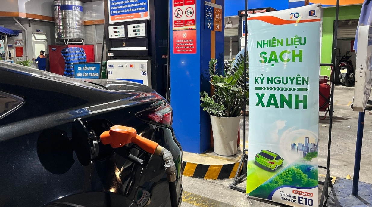 Xăng E10 sẽ là "kẻ thù" gây hại cho xe trong trường hợp này